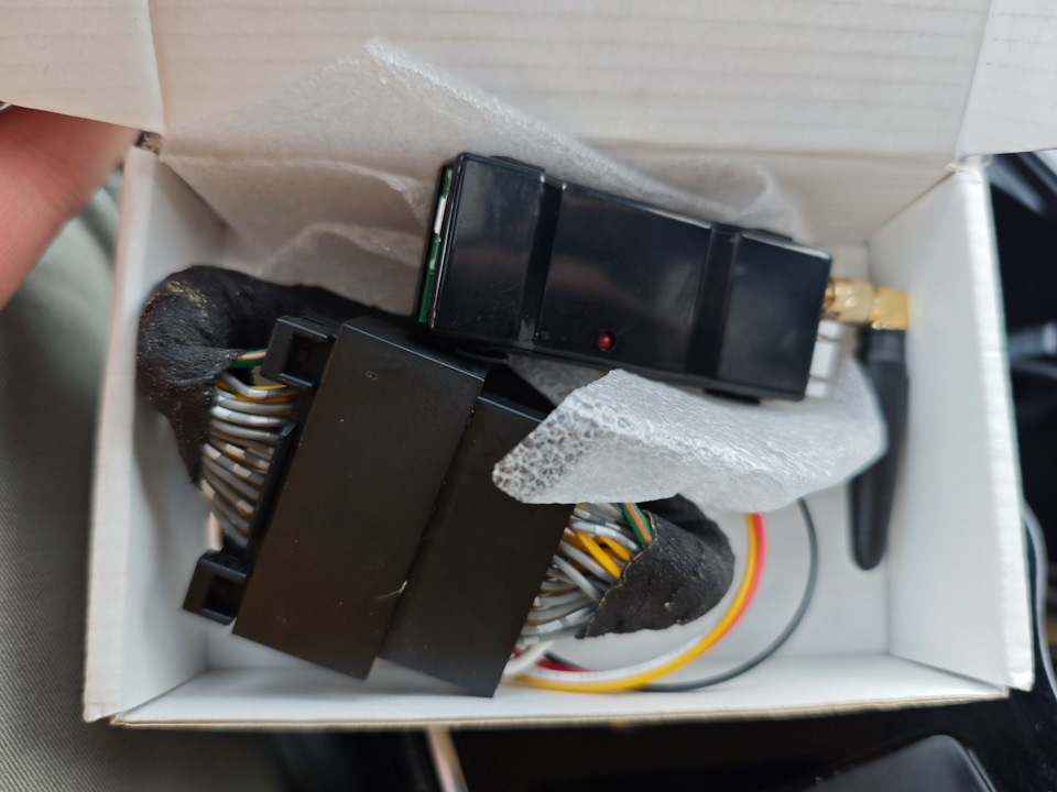 Блок gsm запуска на Ford Explorer (6G), Ford Edge (2G), Ford Fusion ...