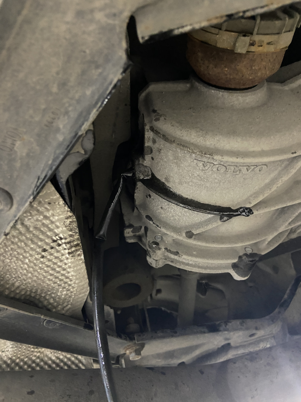 52’000 км — замена жидкостей и тормозов — Volvo XC60 (2G), 2 л, 2020 ...