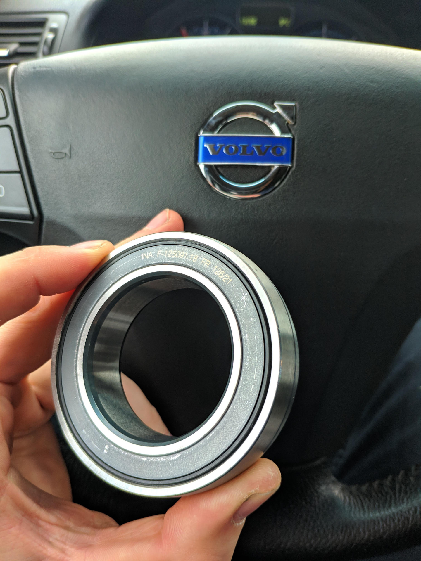 Вибрация при разгоне (обслуживание привода) — Volvo V50, 1,6 л, 2008 ...