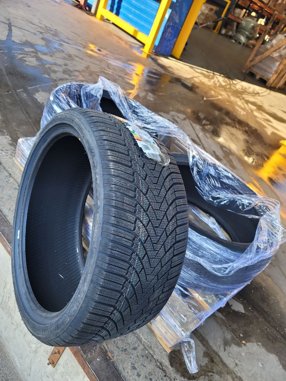 Зимняя резина Arivo Winmaster ProX ARW3 255/35 R20 — Audi Allroad (C5 ...