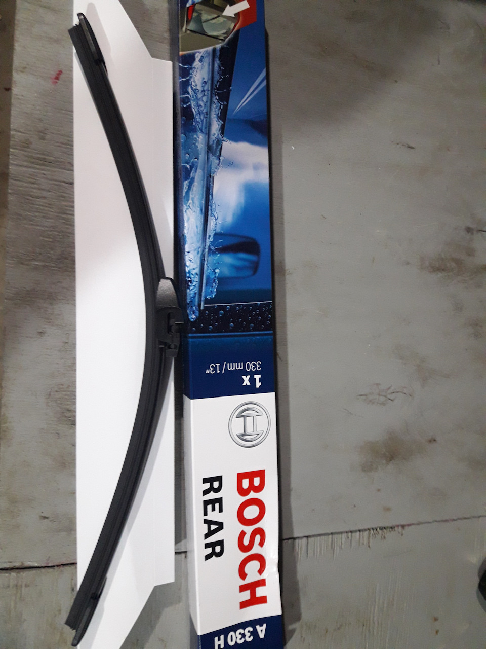 3397008006 СТЕКЛООЧИСТИТЕЛЬ ЗАДНИЙ [A330H] 330 ММ BOSCH | Запчасти на ...