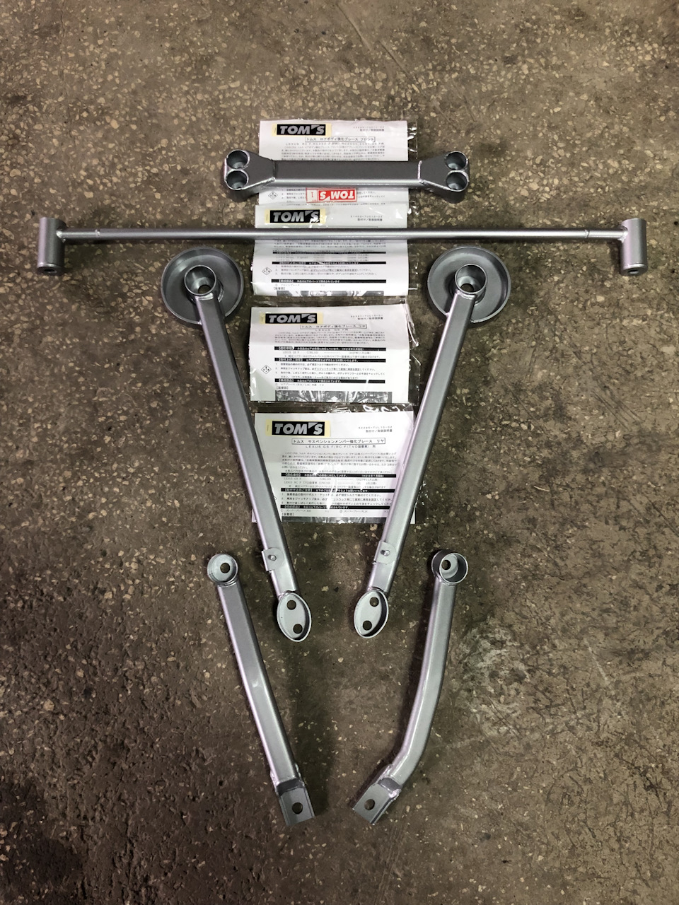Нижние распорки Tom's — Lexus GS F, 5 л, 2016 года | тюнинг | DRIVE2