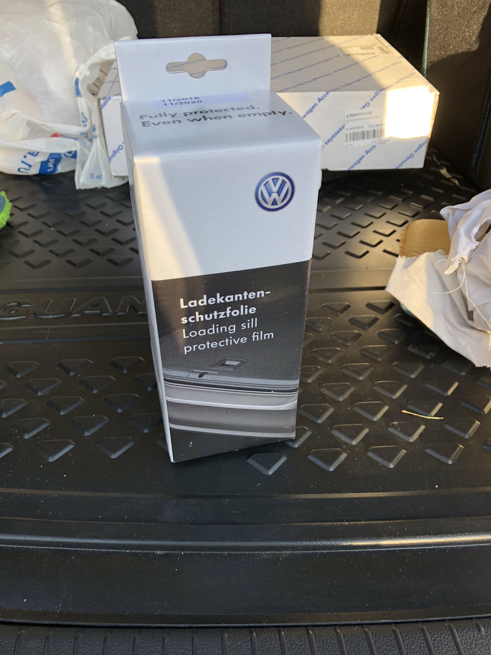 5NA061197 Защита краёв грузового отсека VAG | Запчасти на DRIVE2