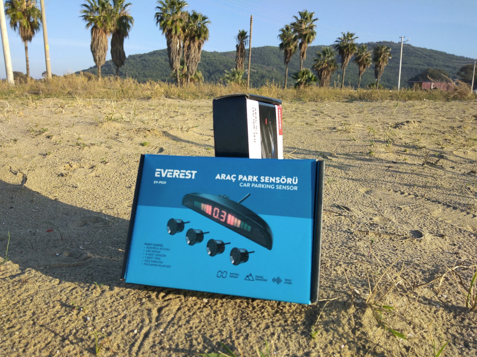 Парктроники Everest, подсветка ног. — Lada Гранта Лифтбек (2G), 1,6 л ...