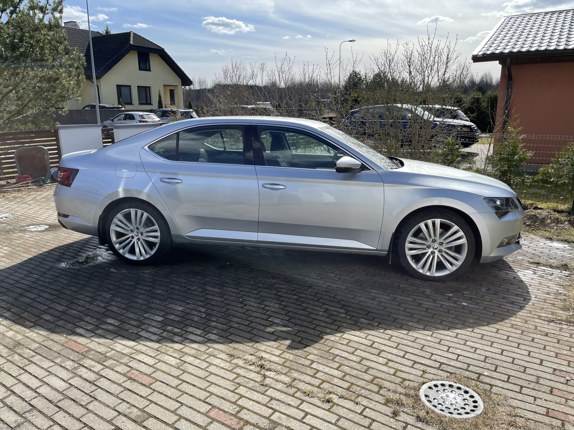 3-1 или три в одном. Коротко — Skoda Superb Mk3, 2 л, 2017 года ...