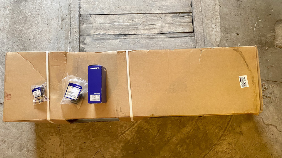 Электрический фаркоп — Volvo V90 Cross Country, 2 л, 2021 года ...