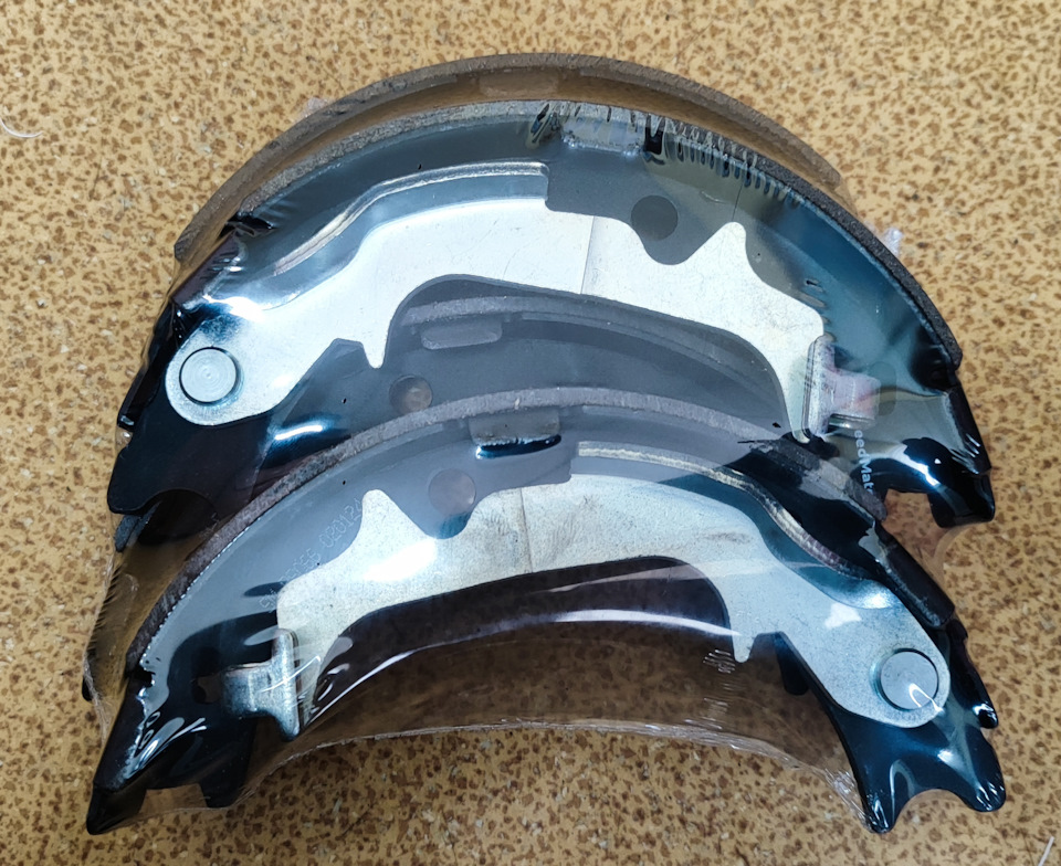 🐢_New brakes Gerat + колодки SpeedMate_🐢 — Hyundai ix35, 2 л, 2011 года ...