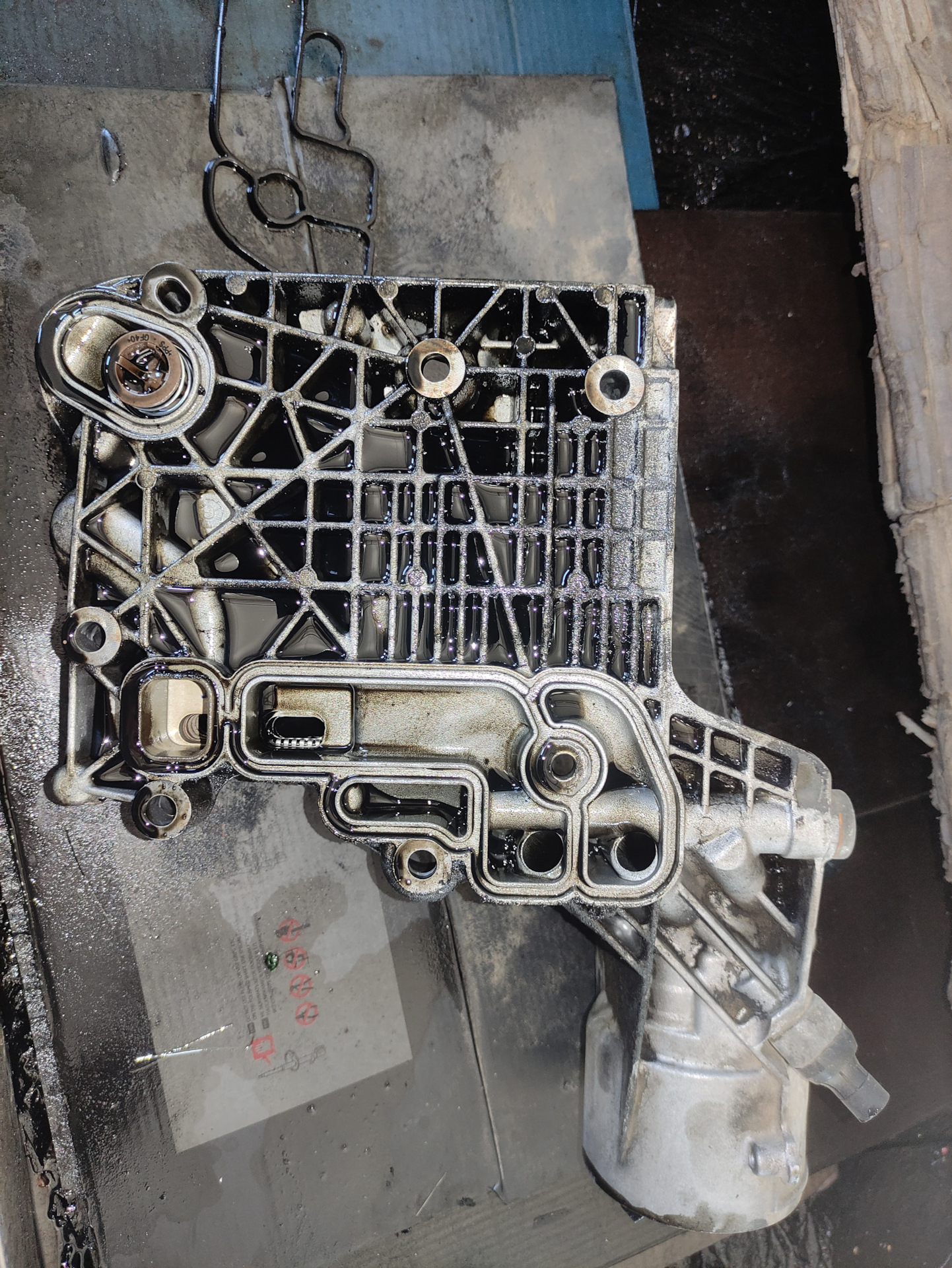 Замена прокладок теплообменника — Chevrolet Orlando (1G), 2 л, 2013 ...