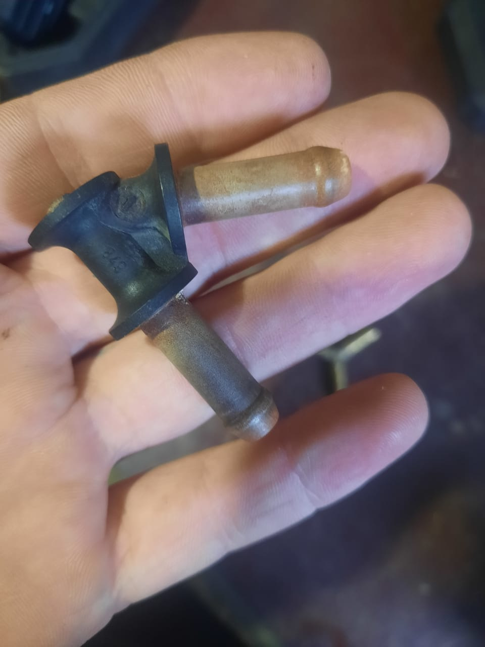 Тройник системы охлаждения 1K0121087B — Audi A3 Sportback (8PA), 2 л ...