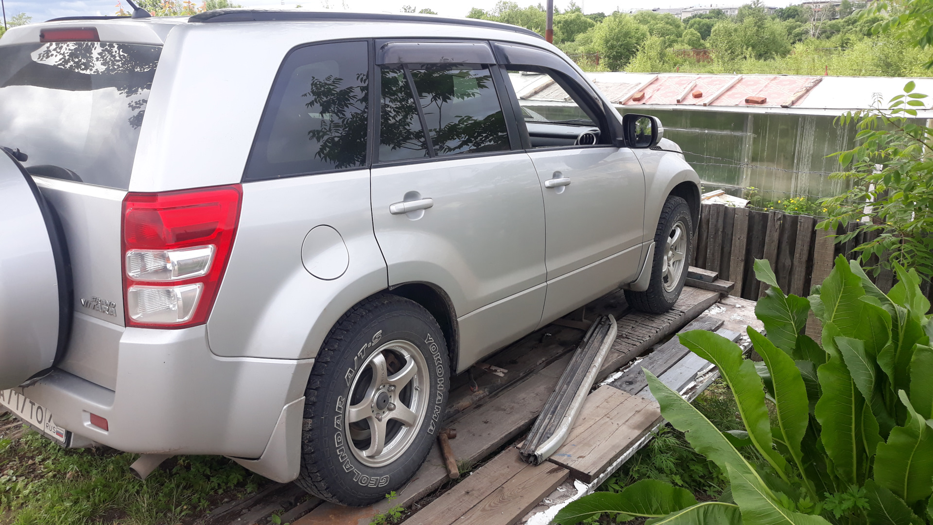 Последствия покатушек ((( — Suzuki Grand Vitara (2G), 2 л, 2011 года | покатушки | DRIVE2