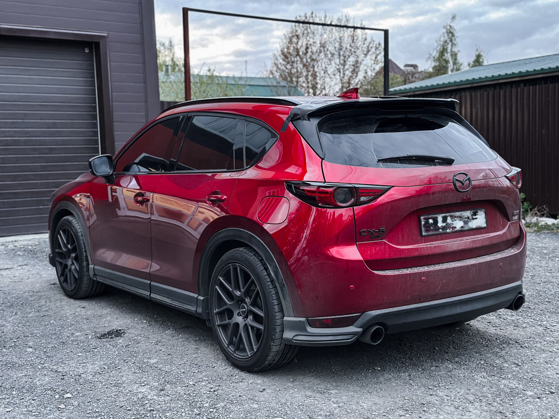 Установка спойлера/Made in Japan — Mazda CX-5 (2G), 2,5 л, 2018 года | стайлинг | DRIVE2