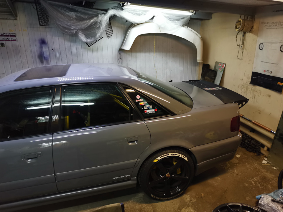 Смена имиджа, выдвижной спойлер снял — Audi S4 (C4), 2,2 л, 1992 года ...