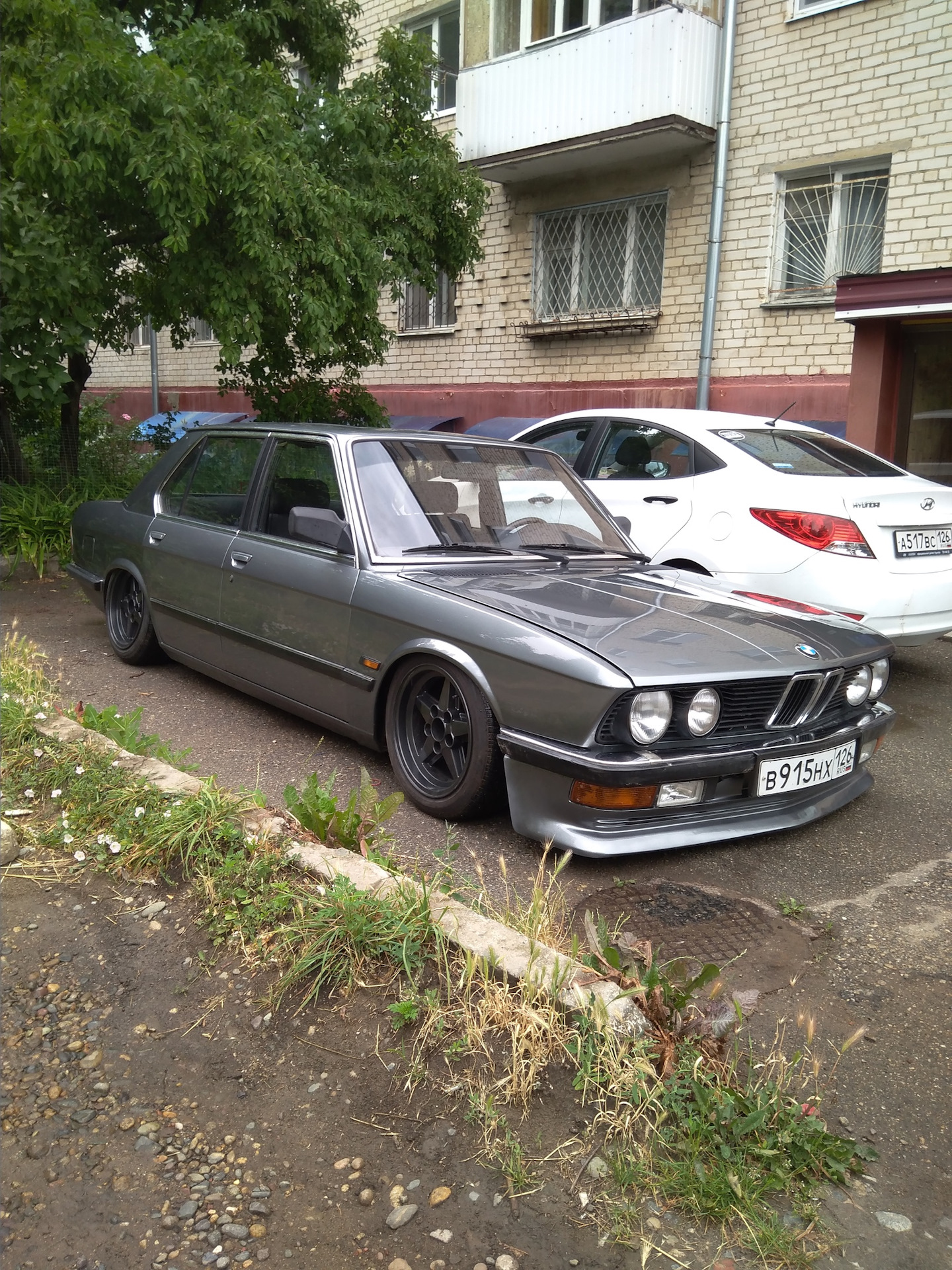 Zender губа — BMW 5 series (E28), 3,2 л, 1983 года | стайлинг | DRIVE2