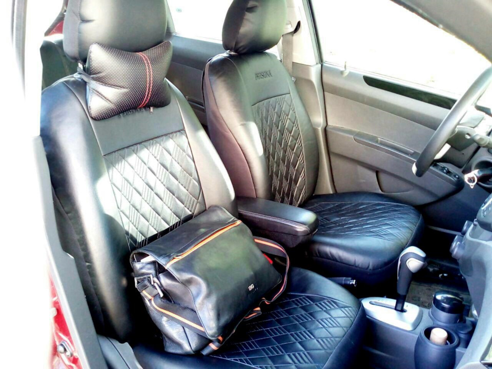 Бессмертный подлокотник — FIAT Punto III, 1,4 л, 2007 года | аксессуары ...