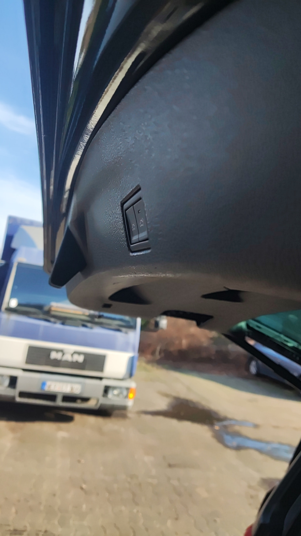 Двойная кнопка на электро багажник. — SEAT Alhambra (2G), 2 л, 2017 ...