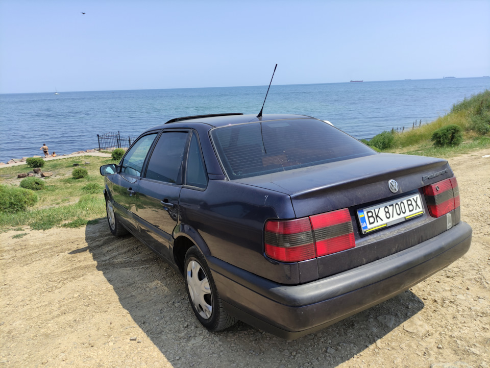Он доехал 2000 км неделю как купил — Volkswagen Passat B4 2 л