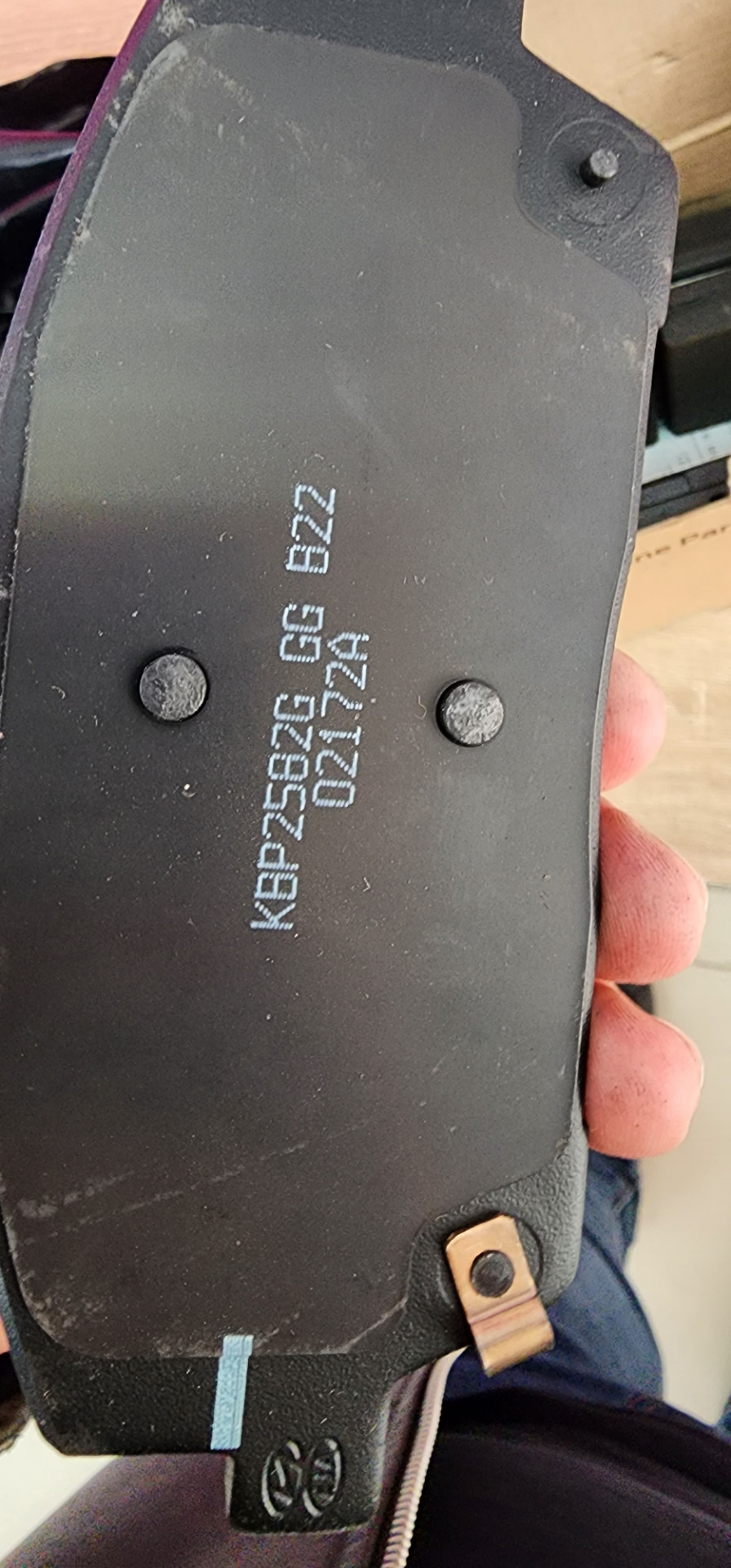 Замена передних тормозных колодок — Hyundai Santa Fe (4G), 2,2 л, 2019 ...