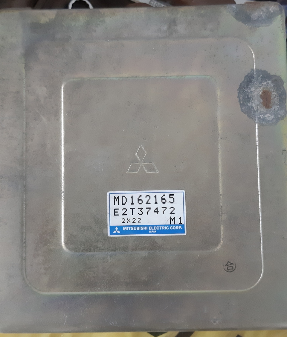 9. Что делать с мозгами, когда их нет! — Mitsubishi Pajero (2G), 3 л ...