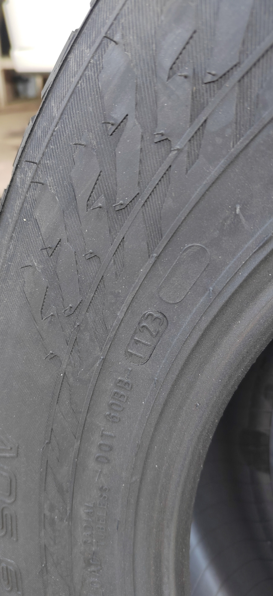 Купил зимнюю резину Nokian Hakkapelitta 9 SUV 215/65 R16 — Lada Niva ...