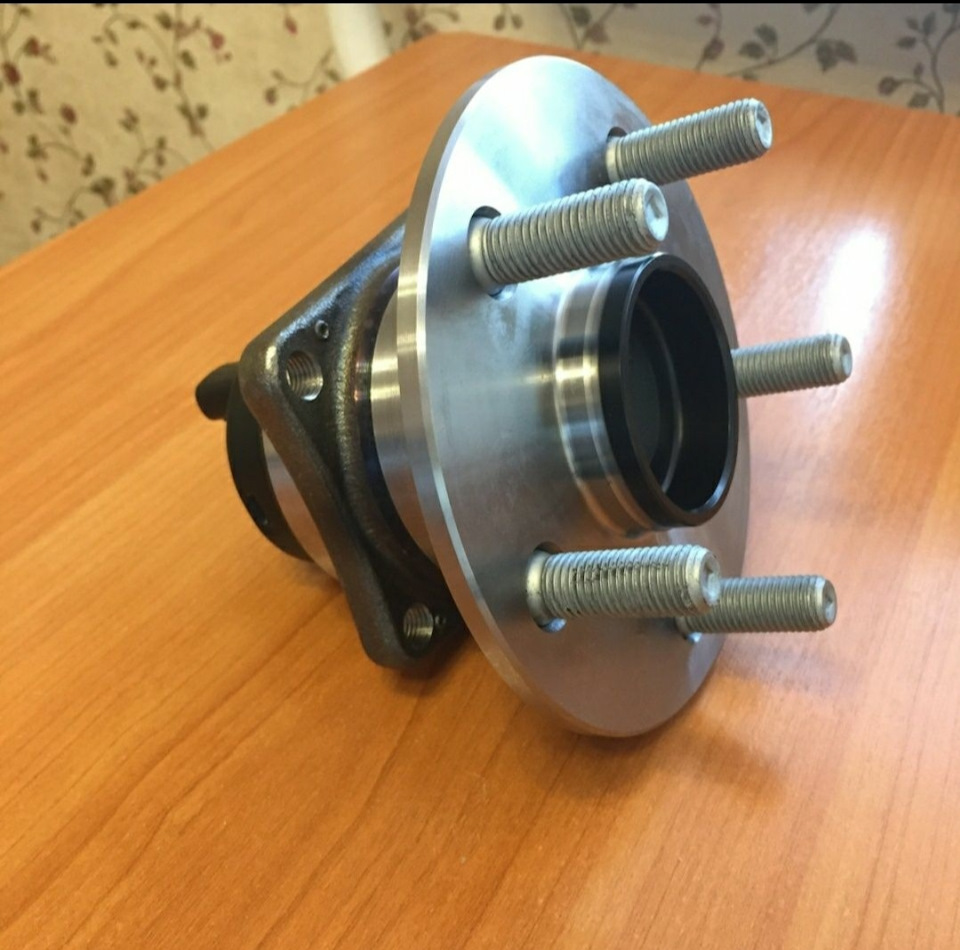 4245005040 Ступица в сборе TOYOTA LEXUS | Запчасти на DRIVE2