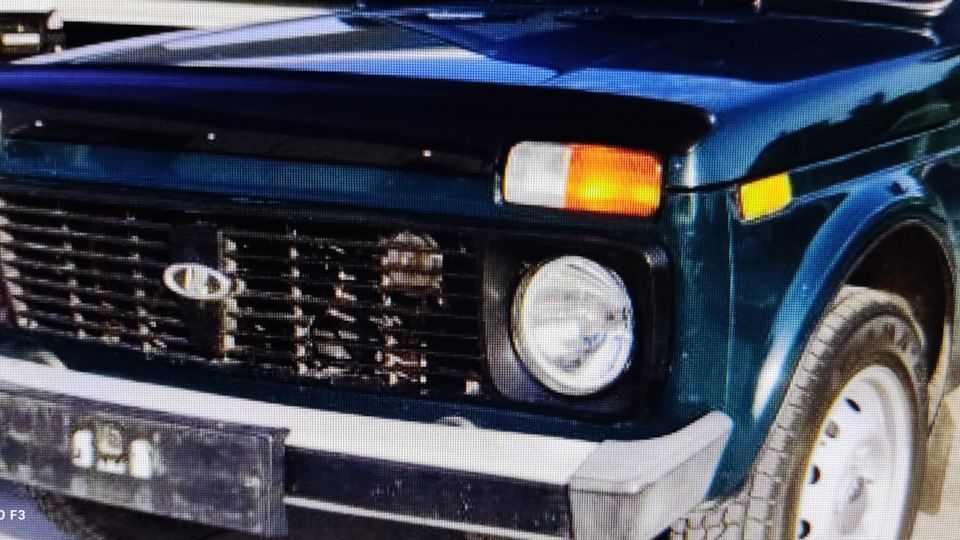 Решетка радиатора Урбан — Lada 4x4 3D, 1,7 л, 2011 года | аксессуары ...