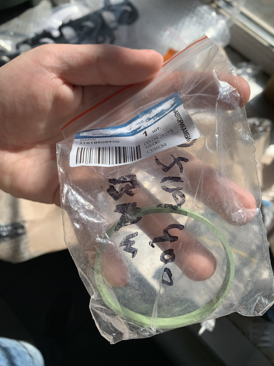 Чистка впуска+ чистка каналов и замена прокладки клапанной крышки — BMW ...