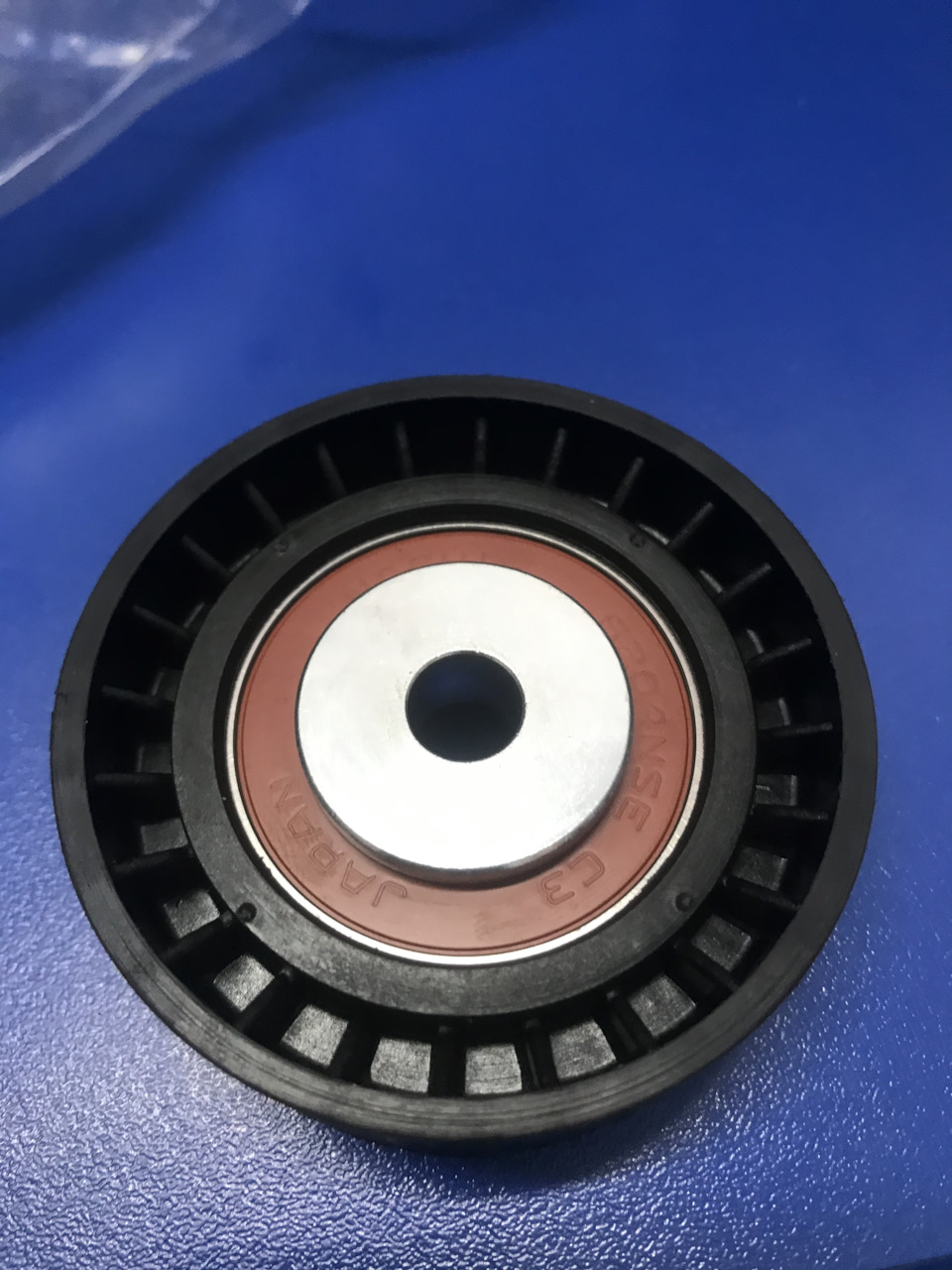 Замена роликов натяжителей M52 — BMW 5 series (E39), 2 л, 1998 года ...