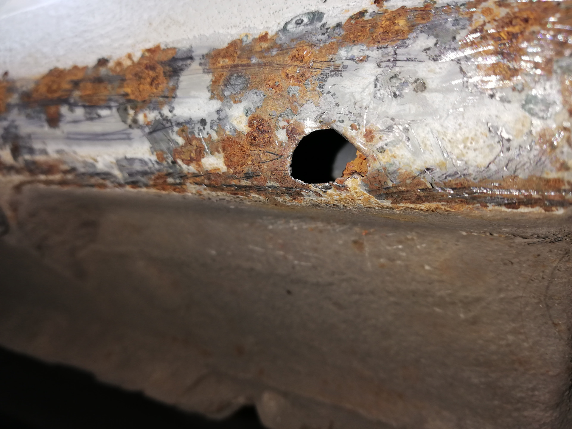 Колодки стояночного тормоза (проданы) — KIA Sorento (2G), 2,2 л, 2012 ...