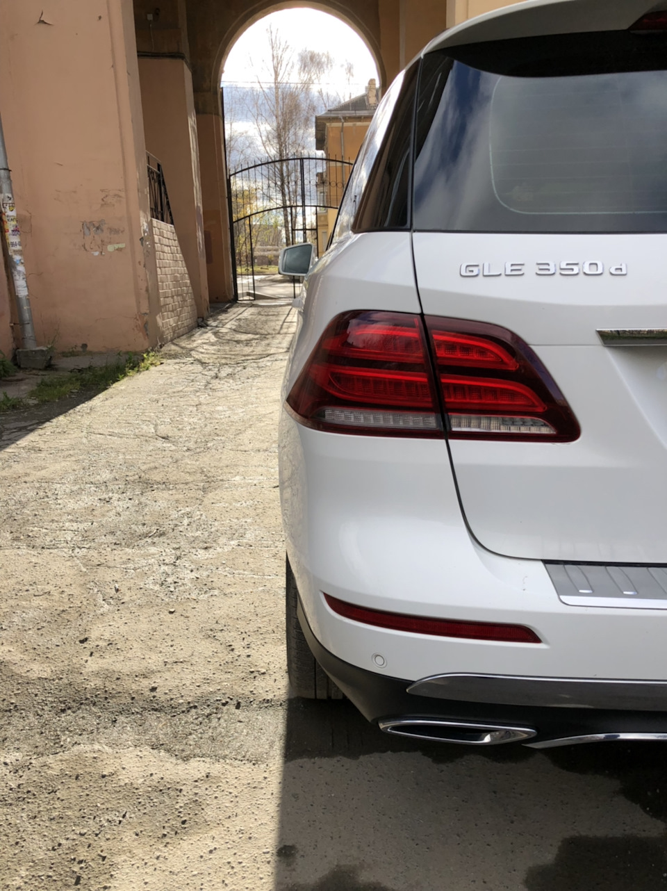 Утро;) Осень 🍂 — Mercedes-Benz GLE-Class (W166), 3,5 л, 2017 года ...