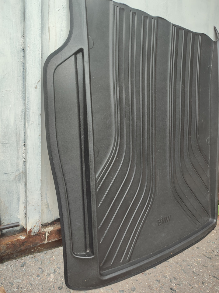 51472295245 Фасонный коврик багажного отделения BMW | Запчасти на DRIVE2