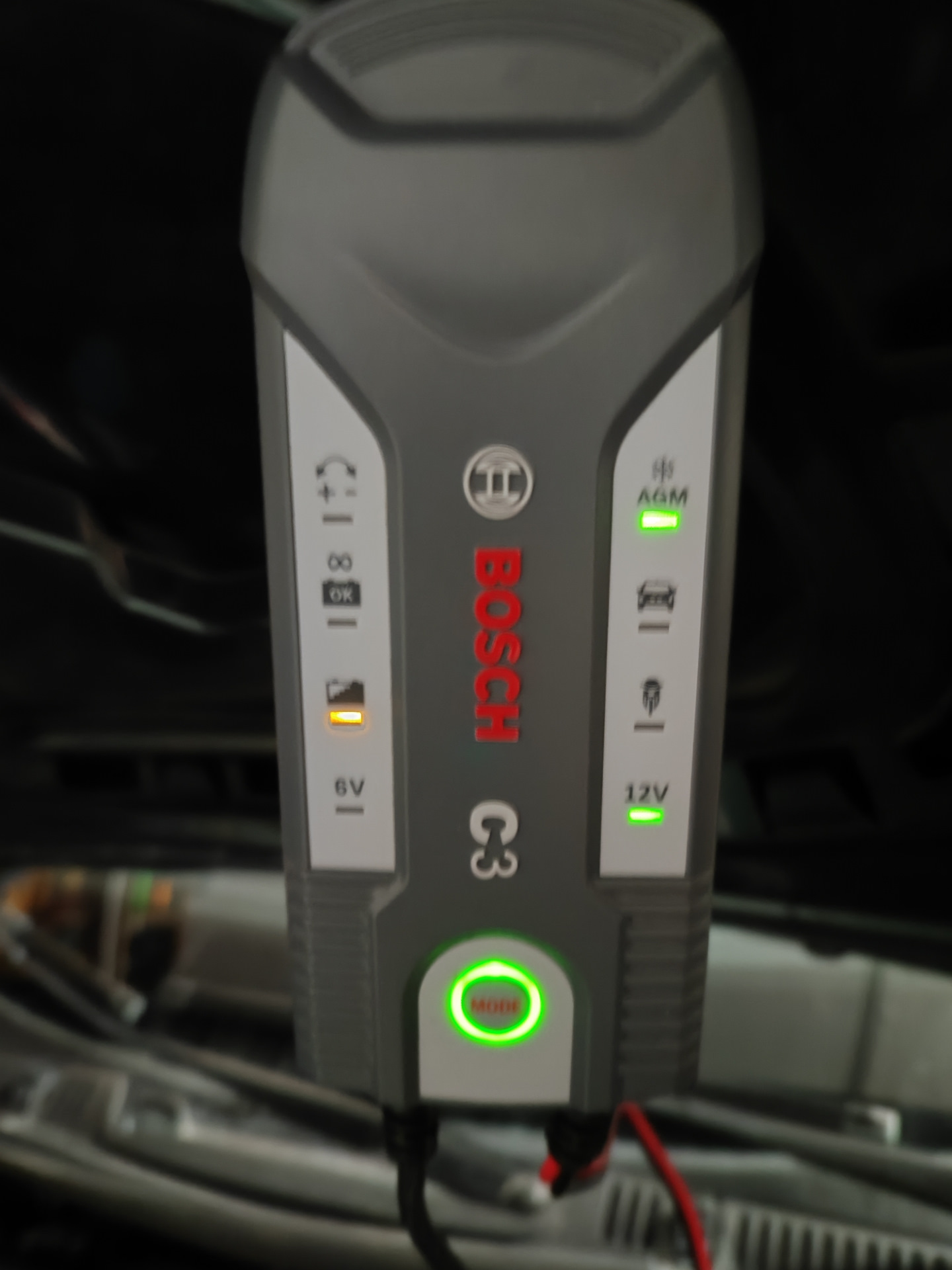 Аккумулятор Varta — Skoda Octavia Combi A5 Mk2, 1,6 л, 2007 года ...