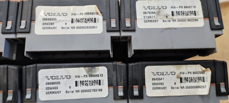 Центральный электронный модуль CEM VOLVO на Volvo S60 (1G), Volvo XC90 ...