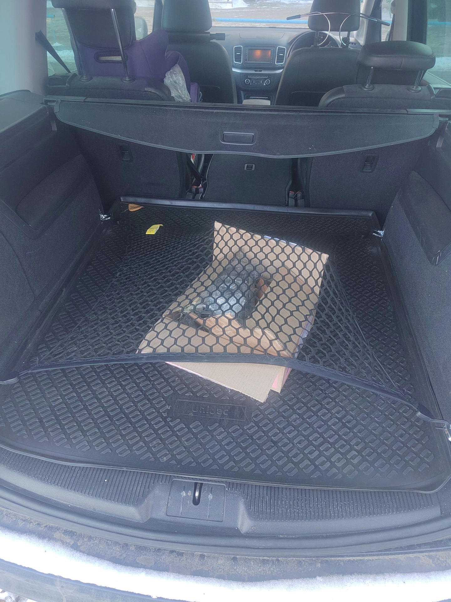 Сетка в багажник — Volkswagen Sharan (2G), 1,4 л, 2012 года ...