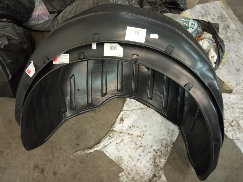 Замена масла свечей передних колодок — Opel Astra H, 1,8 л, 2008 года ...