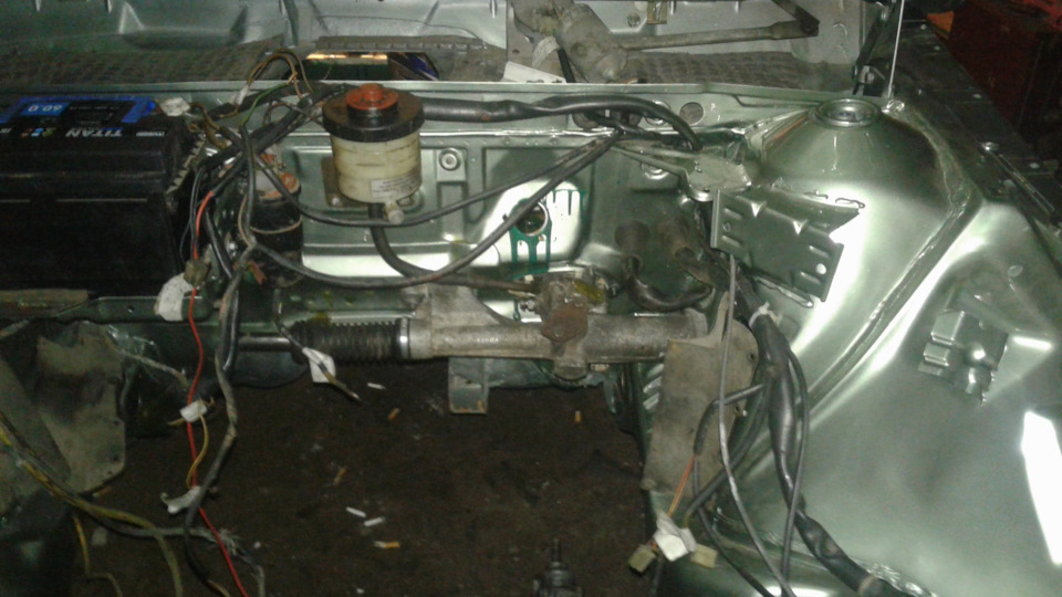 Гидроусилитель руля — Volkswagen Passat B2, 1,3 л, 1983 года | своими ...
