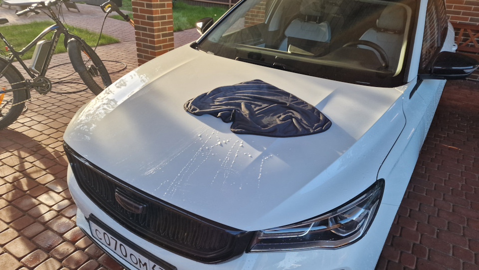 Мойка или чудо-тряпка😀 — Geely Emgrand, 1,5 л, 2024 года | мойка | DRIVE2