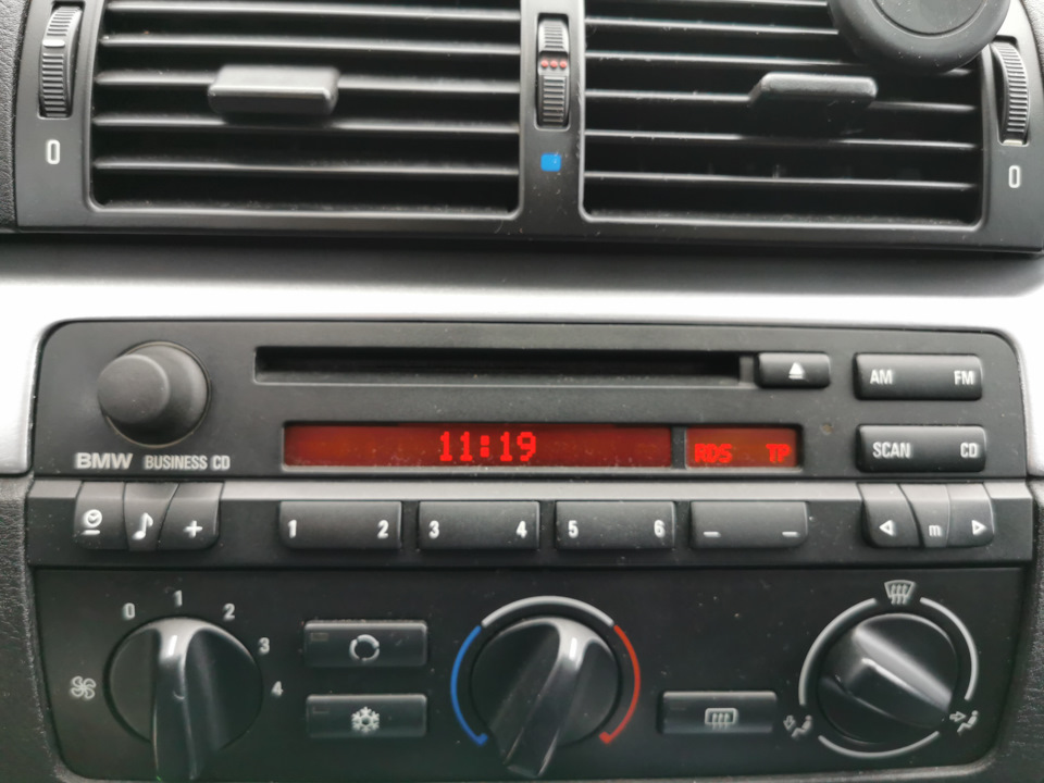 Business cd. Aux — BMW 3 series (E46), 1,8 л, 2002 года | автозвук | DRIVE2