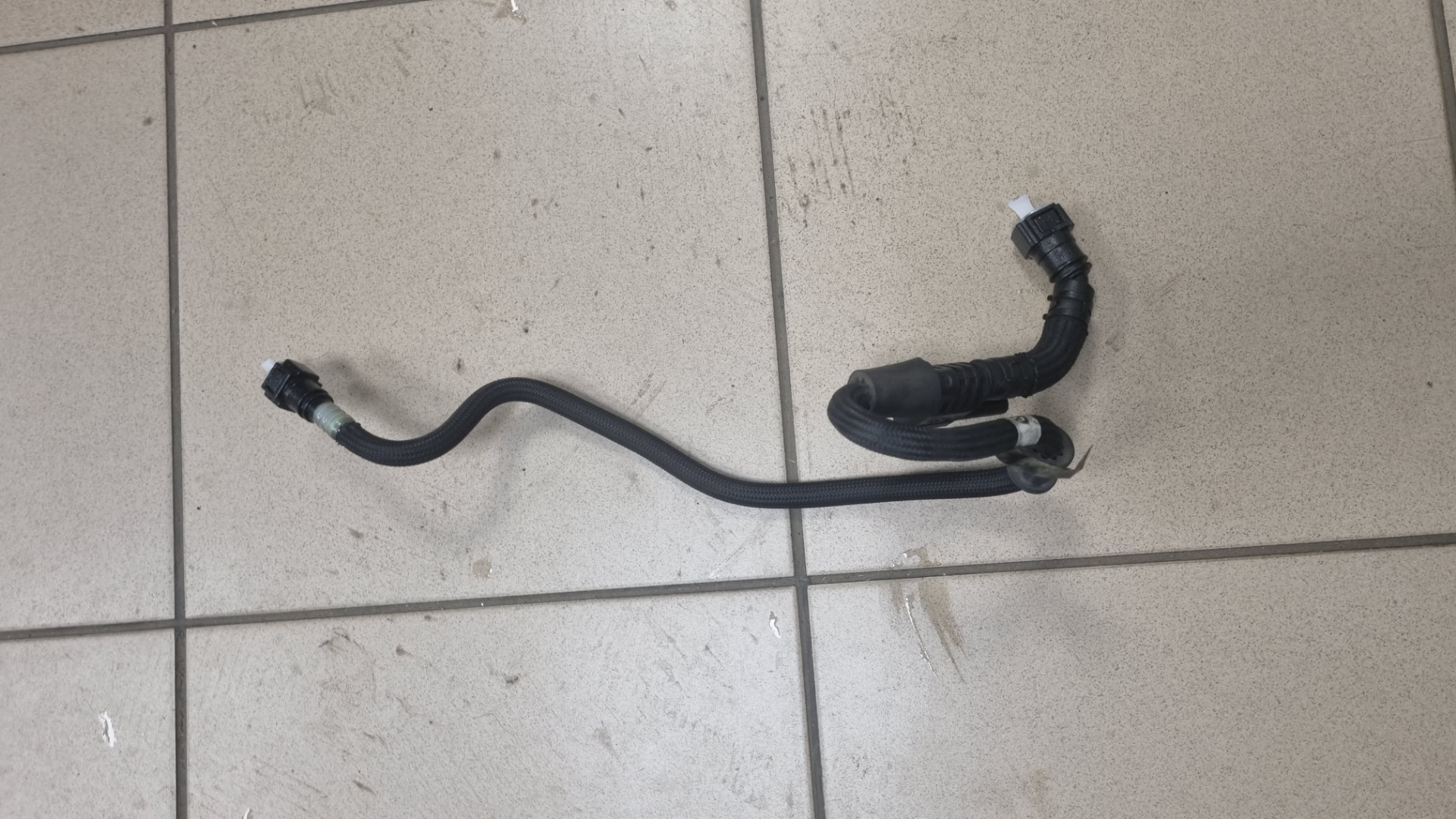 Трубка подачи топлива с датчиком 13538575467 — BMW 5 series (F10), 2 л ...