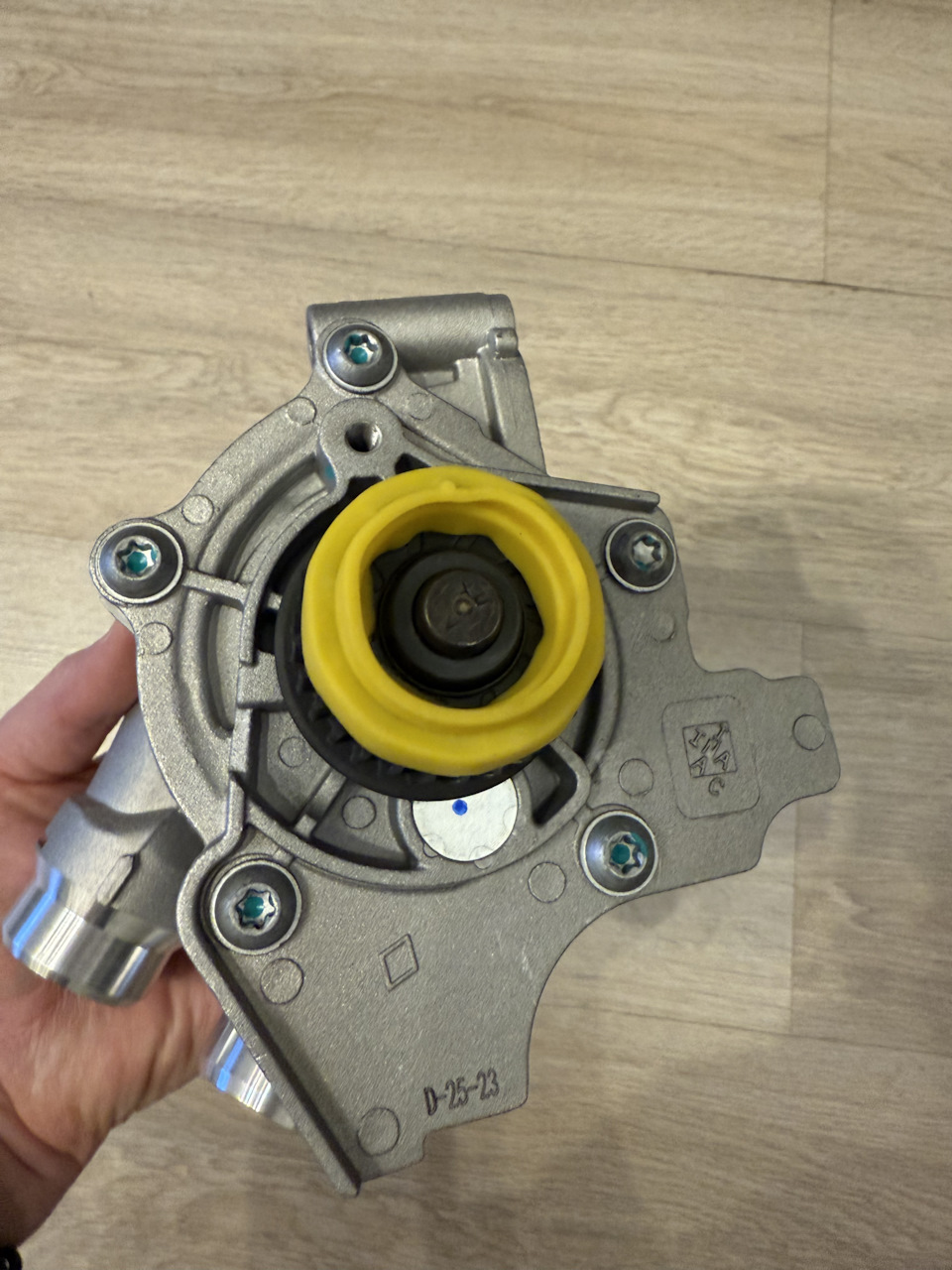 Замена бачка ОЖ и потом замена помпы — Volkswagen Tiguan (1G), 2 л ...