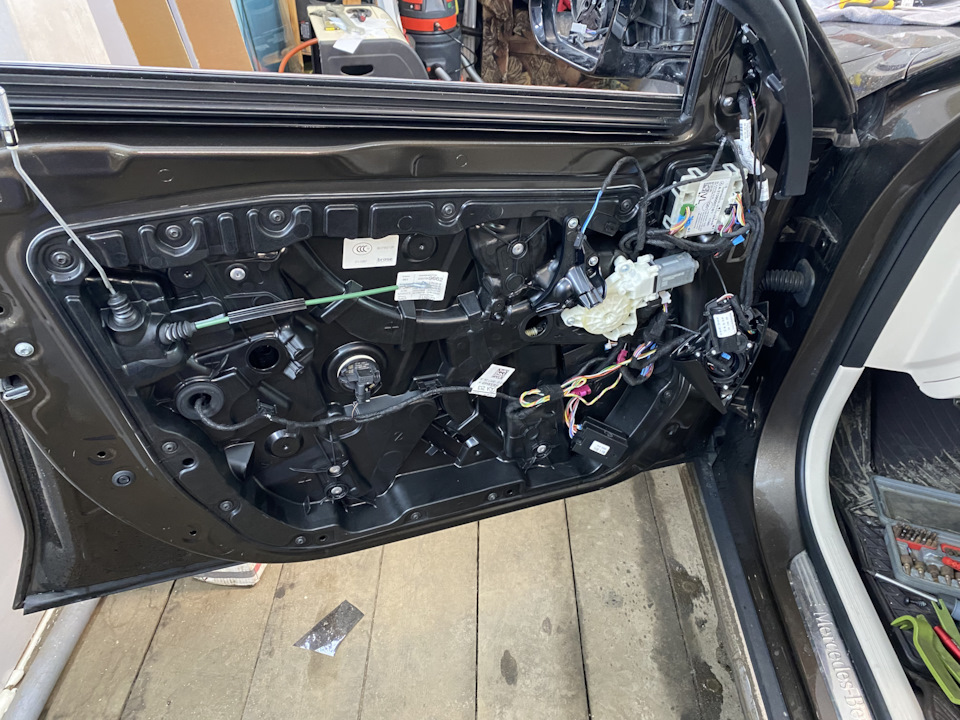 GPS антенна — Mercedes-Benz E-class All-Terrain, 2 л, 2017 года ...