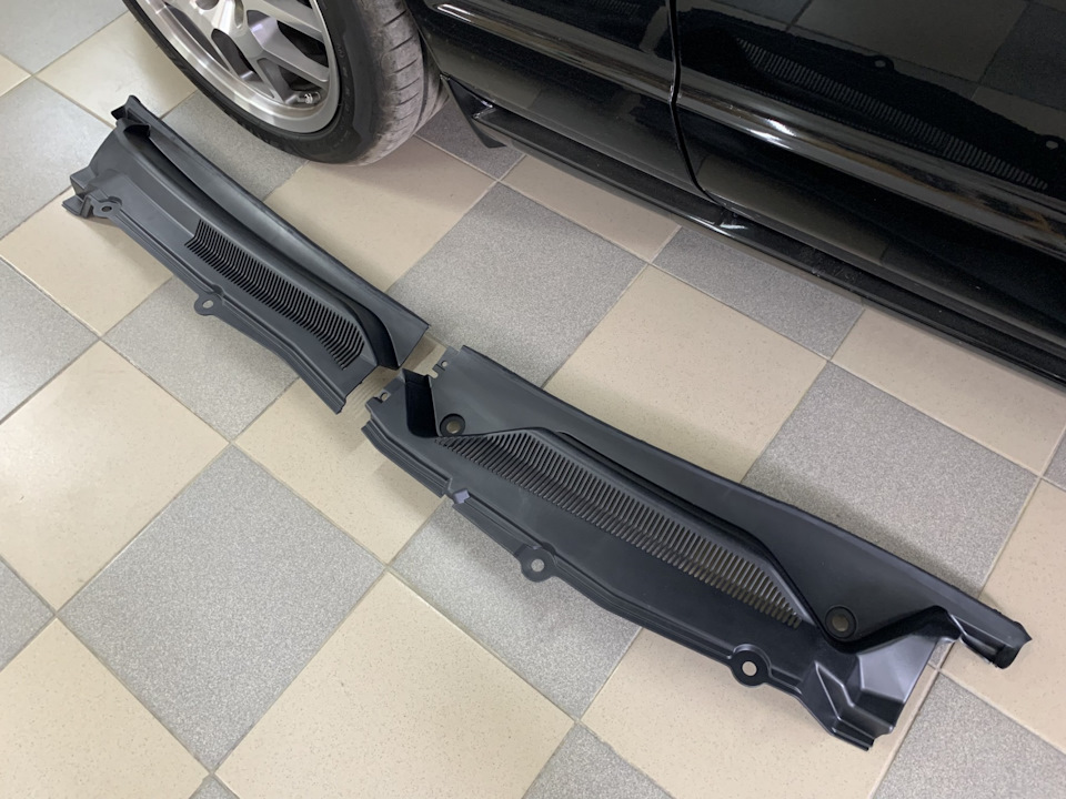 Ford Cowl Vent Grille — Ford Mustang (5G), 5,4 л, 2008 года | запчасти ...