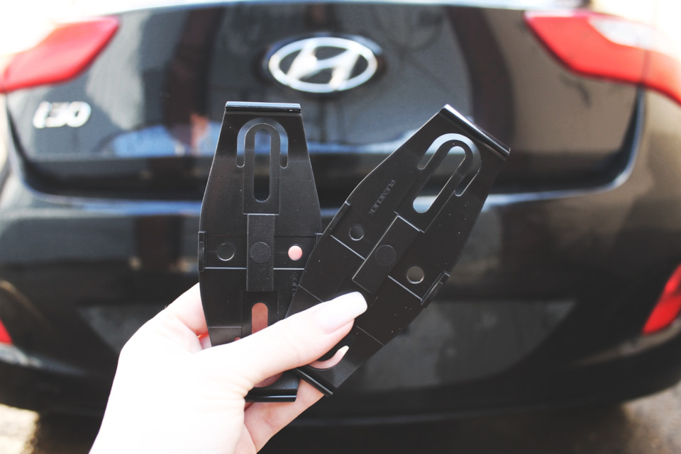Безрамочное крепление номера Plexiclick. — Hyundai i30 (2G), 1,4 л ...