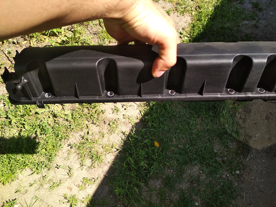 Замена задней клапанной крышки 0248P6 и передней сферы I.F.H.S ...