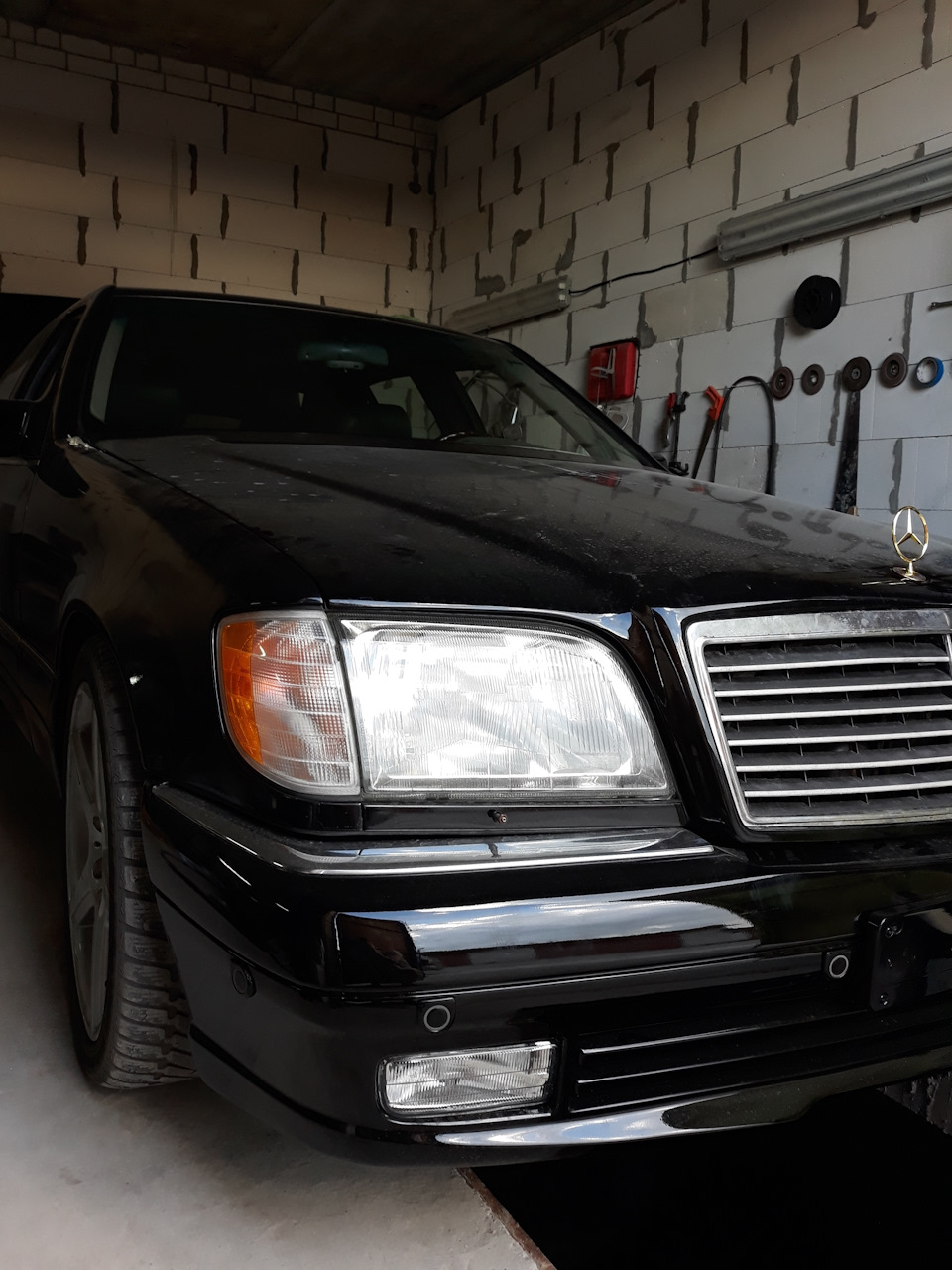 Золотой значок на капот mercedes — Mercedes-Benz S-Class (W140), 6 л ...