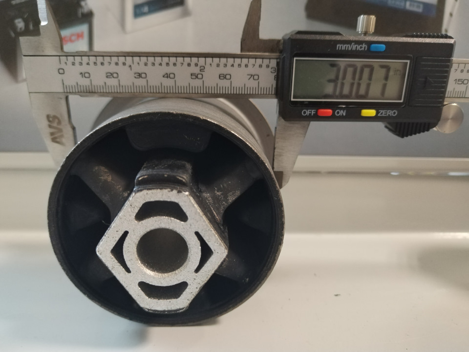 оригинал Hyundai-KIA 55160M0000 против аналога SpeedMate SMBKH054 ...