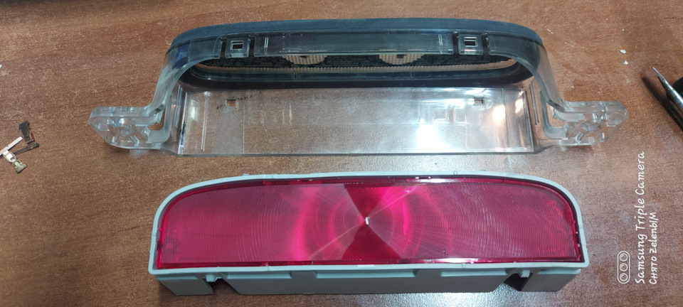 доп. LED стоп в крышку багажника. — Mazda 3 (1G) BK, 2 л, 2007 года ...