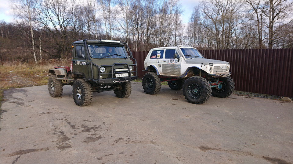 42-е тракторные колеса на Ниву — Lada 4x4 3D, 1,7 л, 1997 года | своими ...