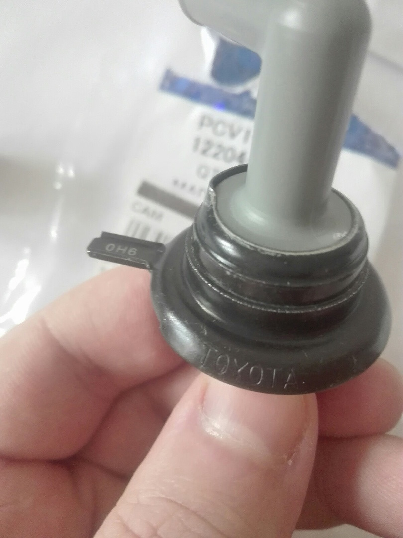 Замена клапана вентиляции картерных газов — Toyota Carina (7G), 2 л ...