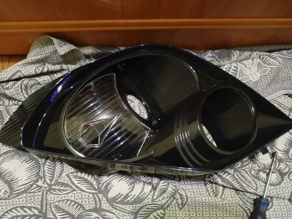 И опять фары.снял хром — Geely MK, 1,6 л, 2009 года | тюнинг | DRIVE2