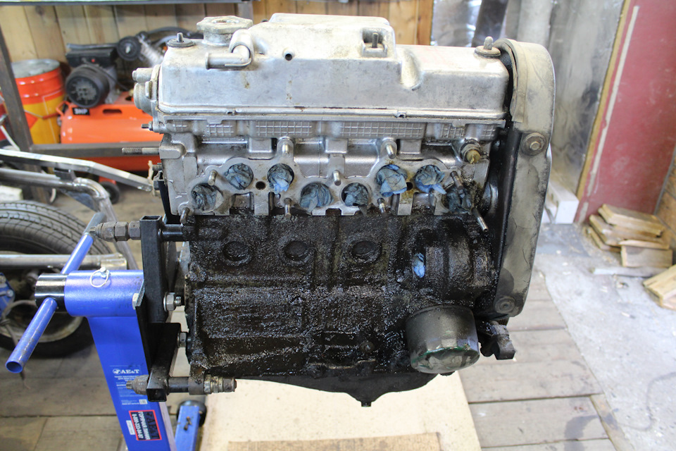 Гнилое жабо и чистый мотор — Morris 1300, 1,3 л, 1974 года | своими ...